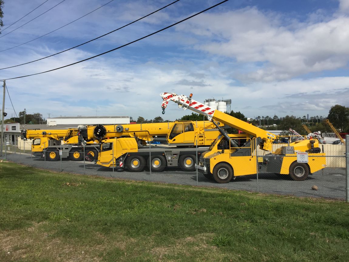 The Difference Between Mobile And All-Terrain Cranes – Australian Cranes The Difference Between Mobile And All-Terrain Cranes – Australian Cranes